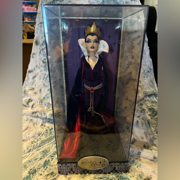 Disney | Toys | Disney Villains Designer Collection Evil Queen | Poshmark